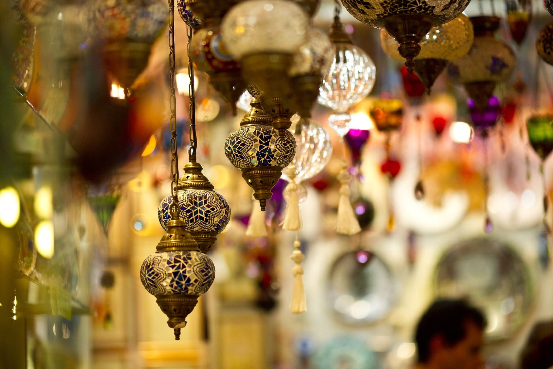 Istanbul Grand Bazaar History And Shopping Tips