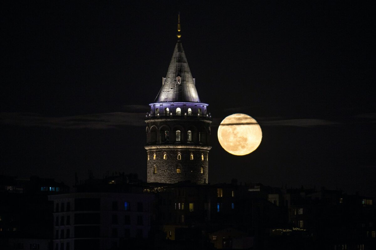 Galata Tower: An Awe-Inspiring Structure Of Istanbul