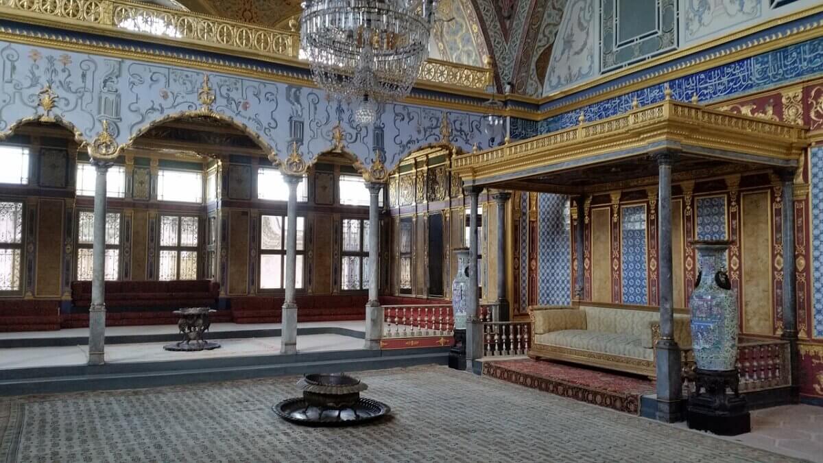 Topkapi Palace History, Importance And More