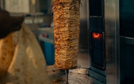 Making Doner at Home: Learn Preparing This Delicious Dish in 4 Simple Steps