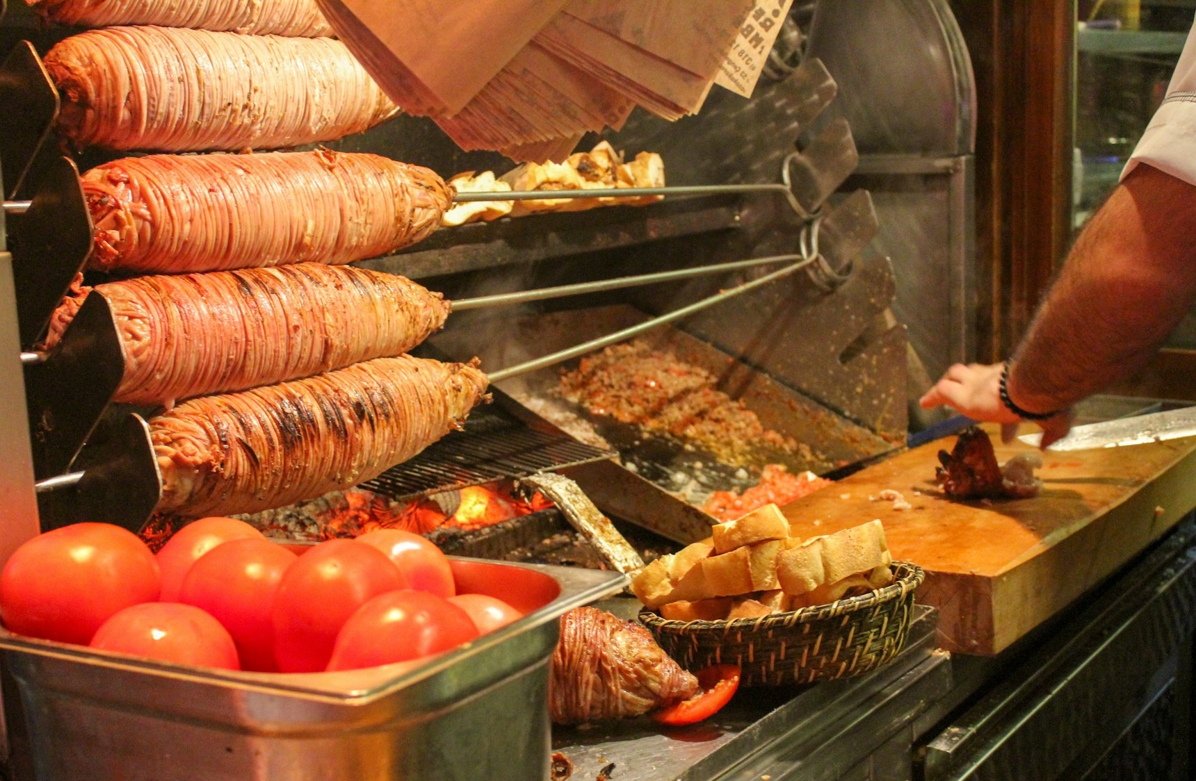 Top 10 Istanbul Famous Dishes to Enjoy