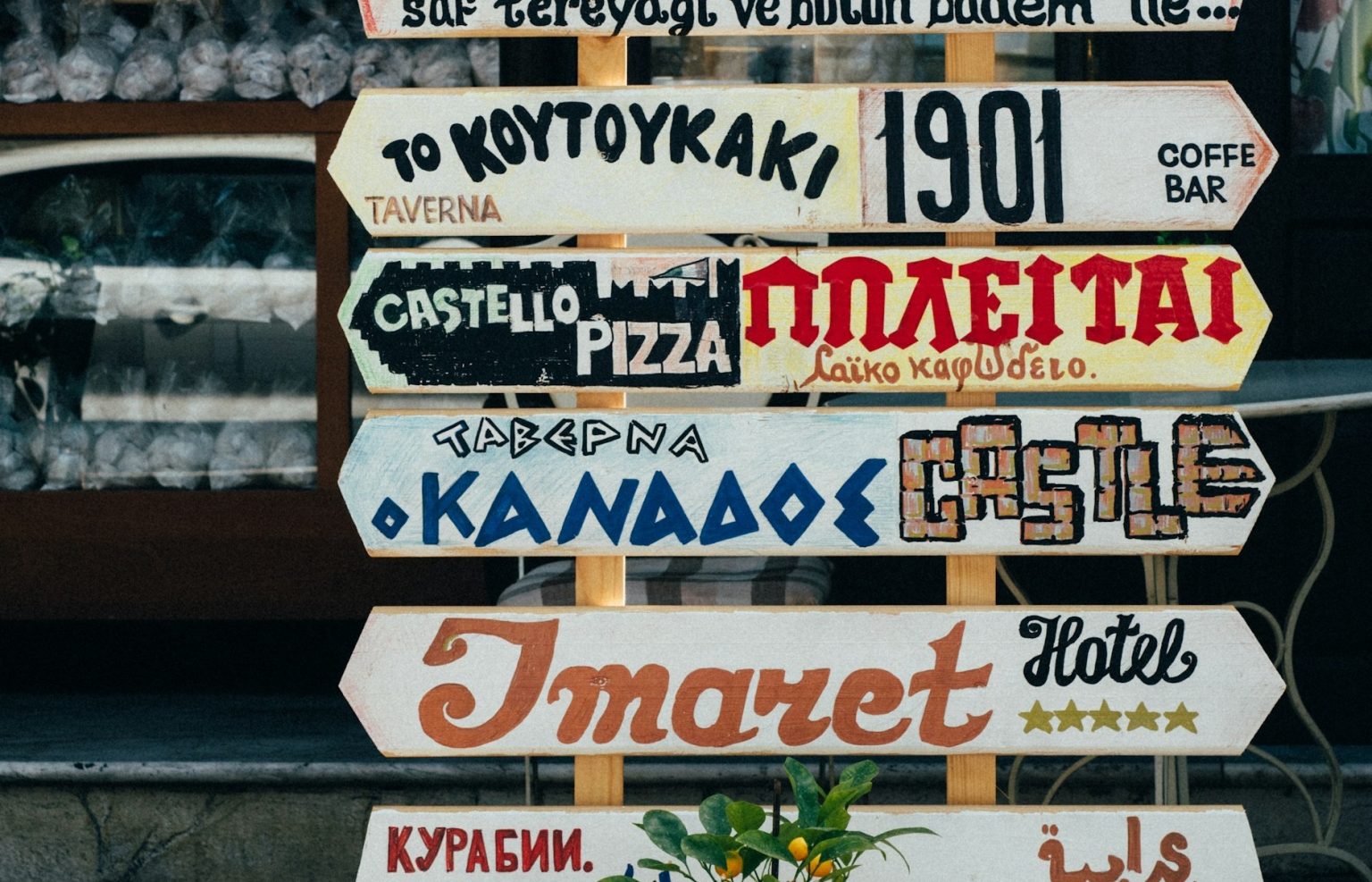 9 Languages Spoken in Istanbul